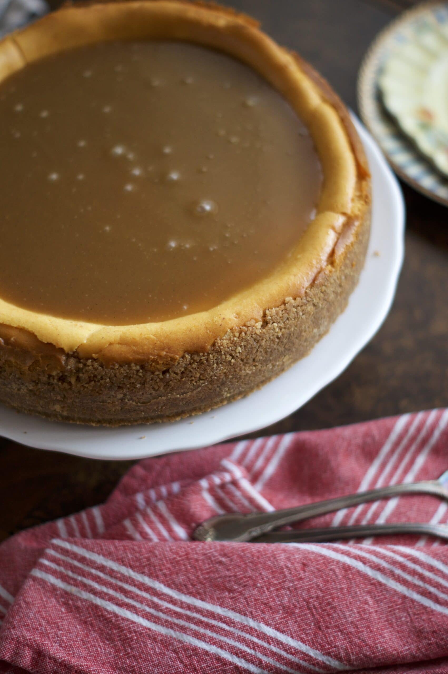 Butternut Squash Cheesecake (with a Ritz cracker crust! And salty maple ...