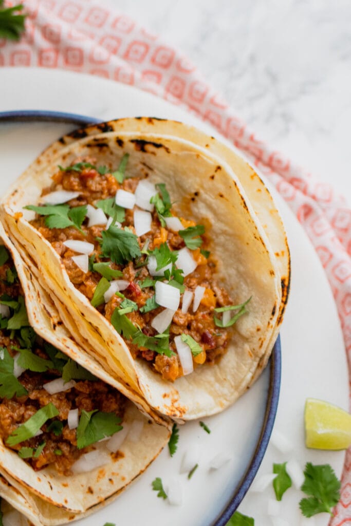 Sweet & Spicy Ground Venison Tacos (Ready in 30 minutes!) - Midwest Nice