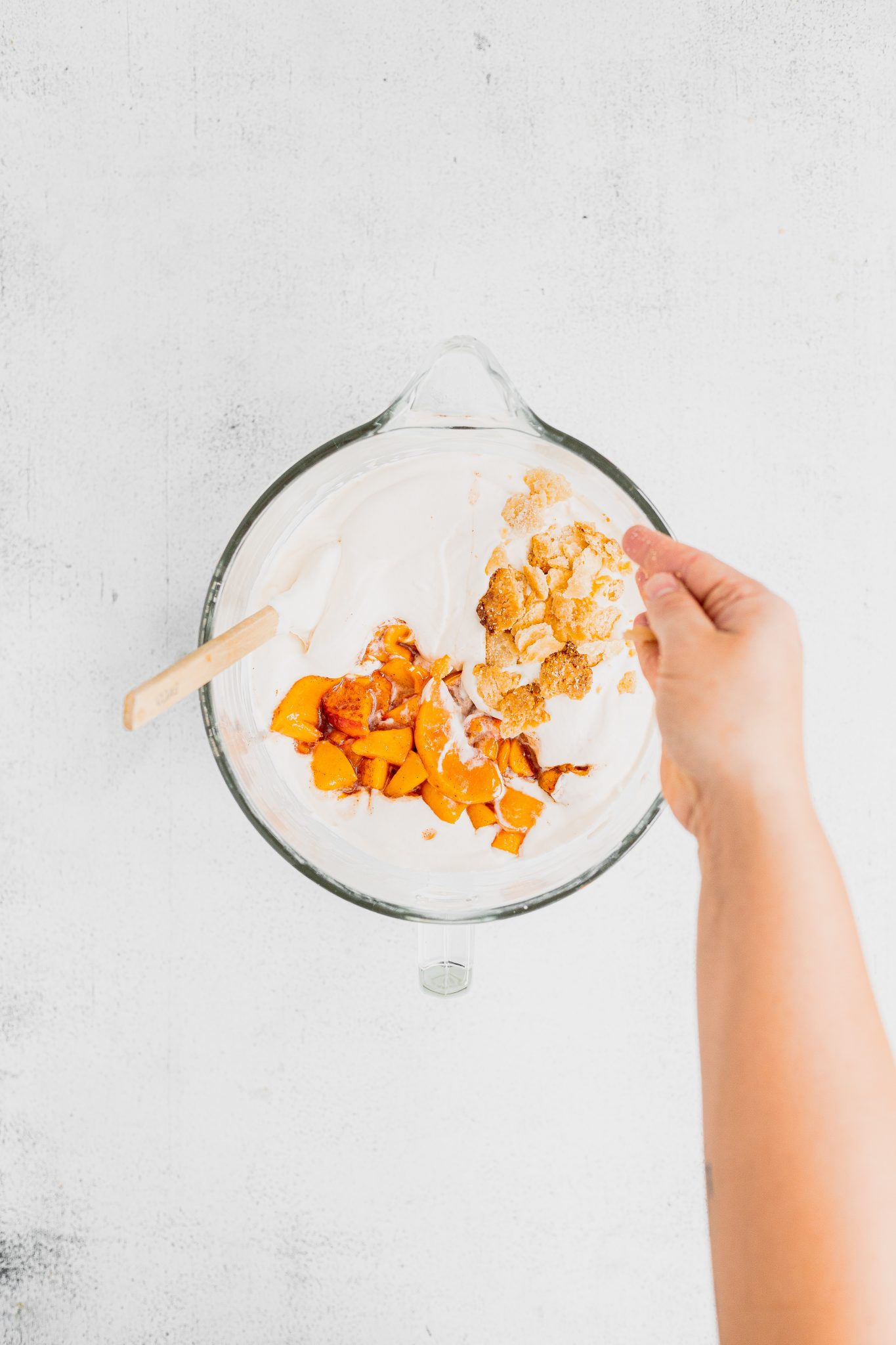 No Churn Peach Pie Ice Cream Recipe - Midwest Nice