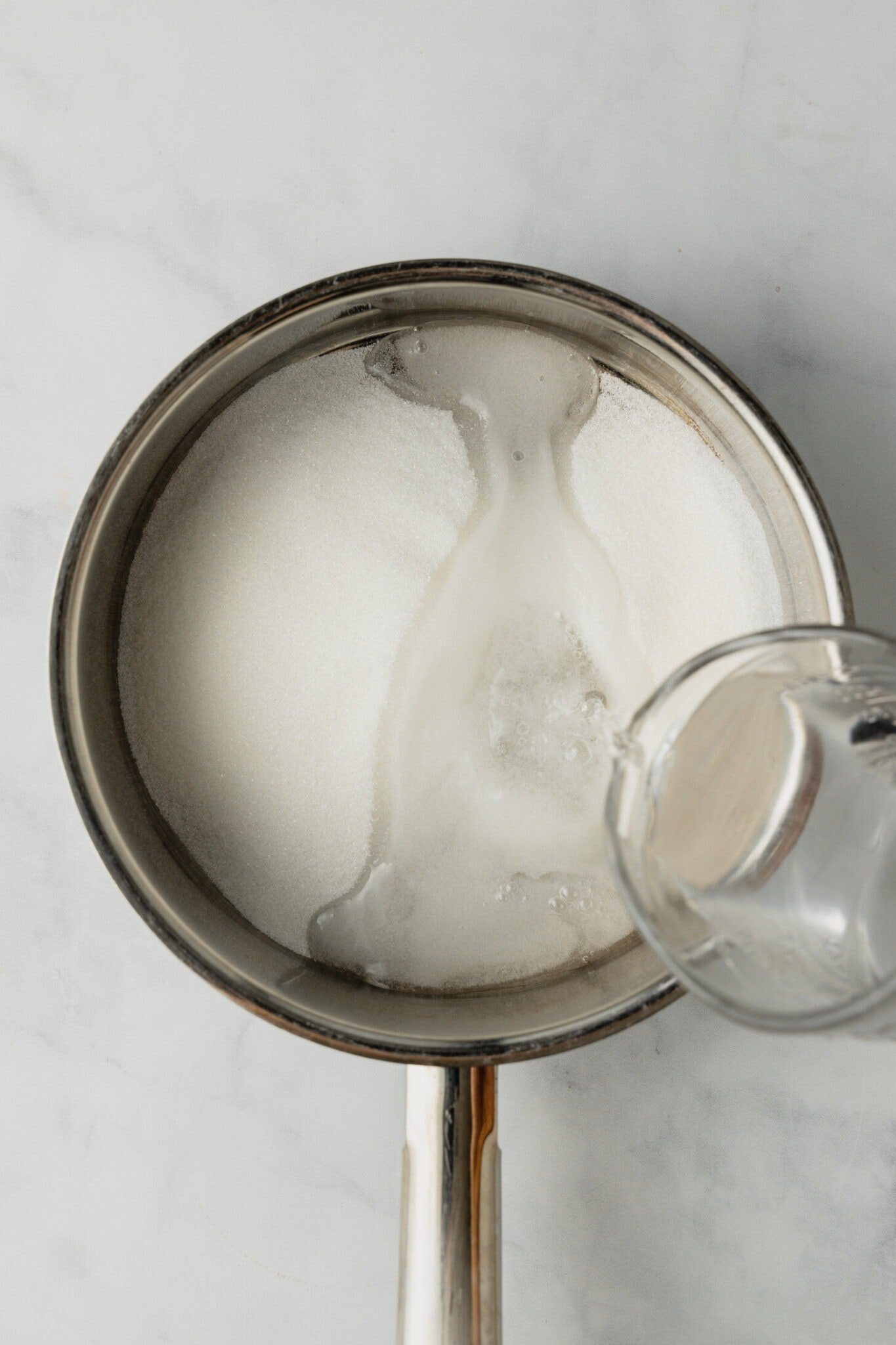 Homemade Vanilla Simple Syrup Recipe - Midwest Nice