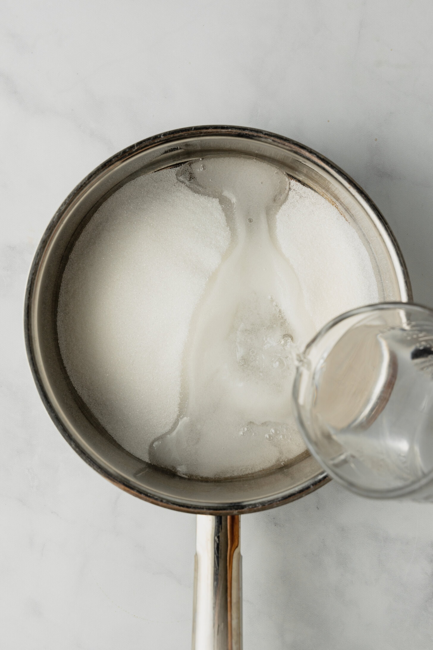 Homemade Vanilla Simple Syrup Recipe - Midwest Nice
