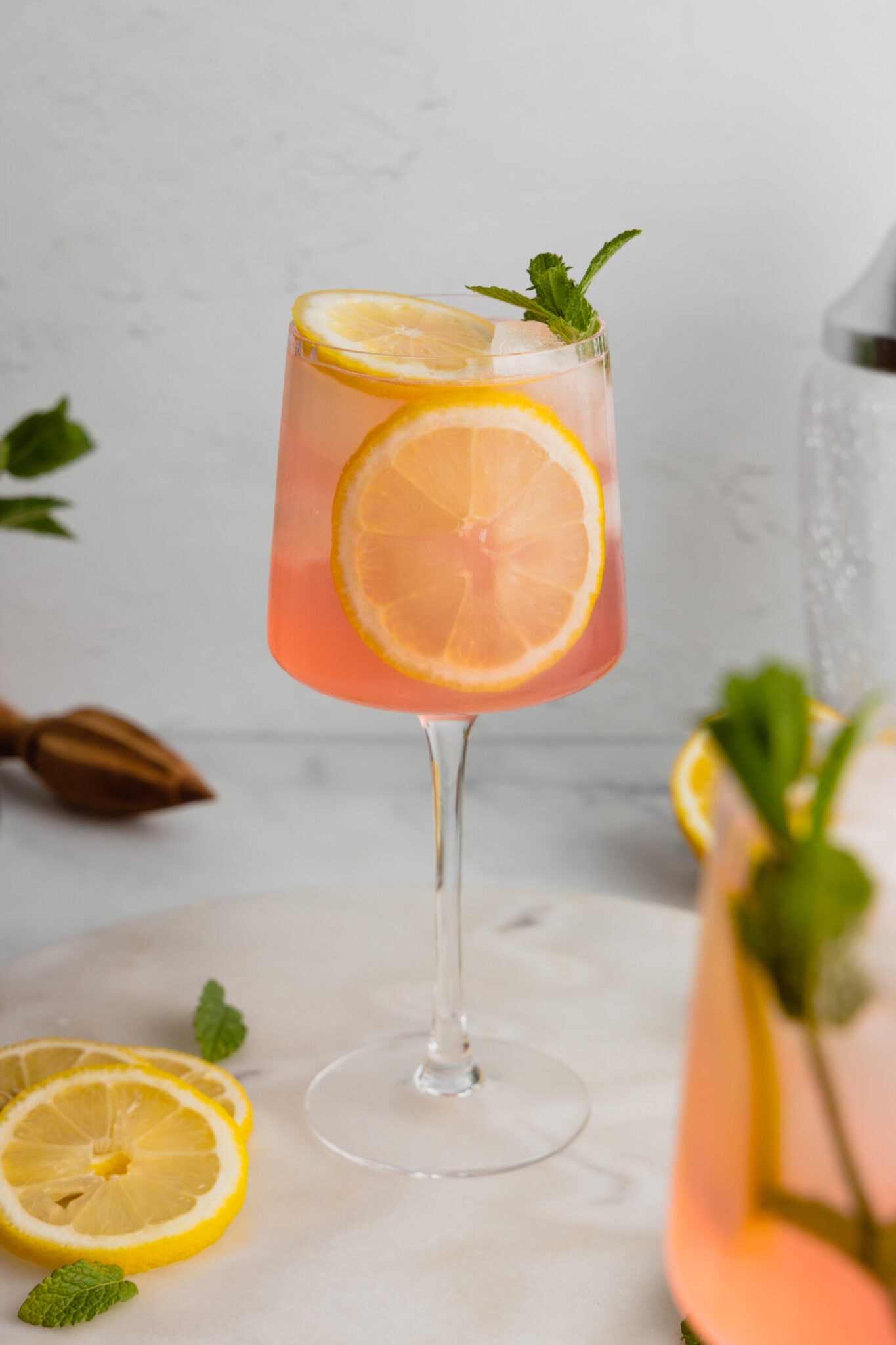 Hard Rhubarb Lemonade (Easy Summer Cocktail!) - Midwest Nice