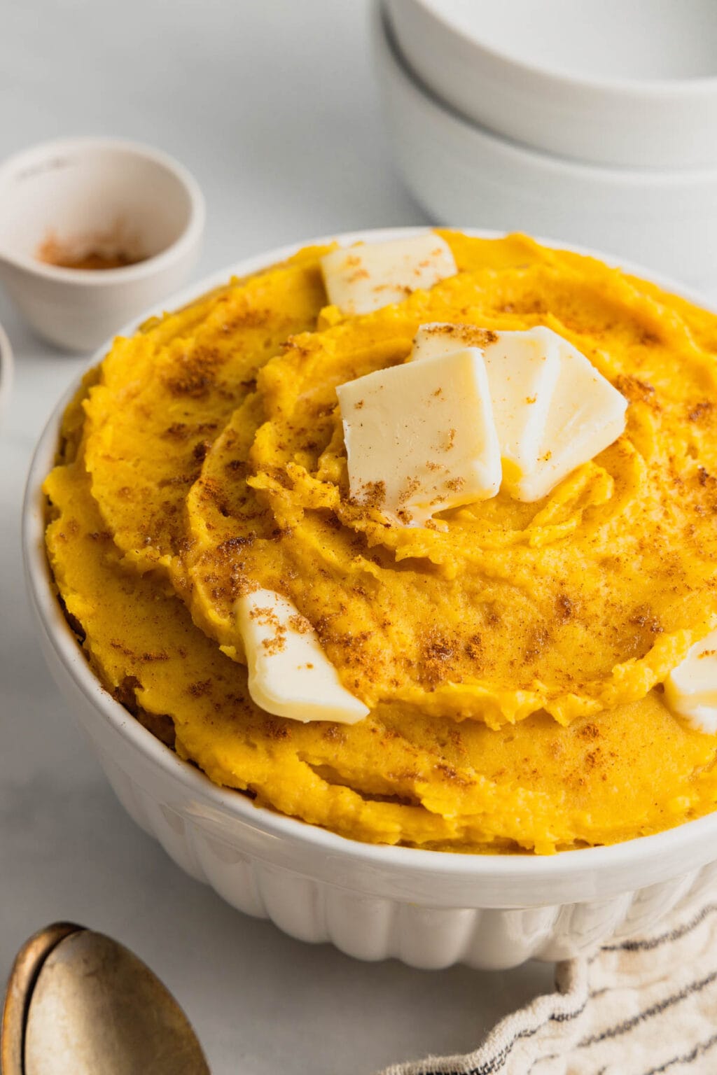 Sweet & Buttery Mashed Acorn Squash - Midwest Nice