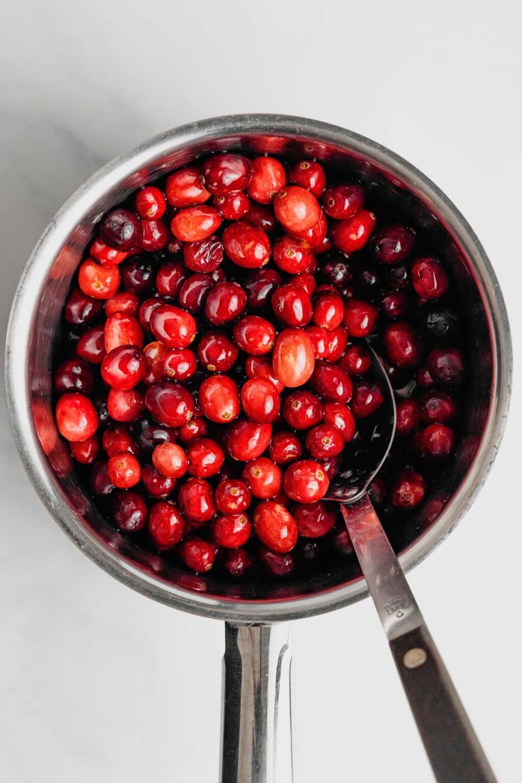 Sugared Cranberries (3 Ingredients!) - Midwest Nice