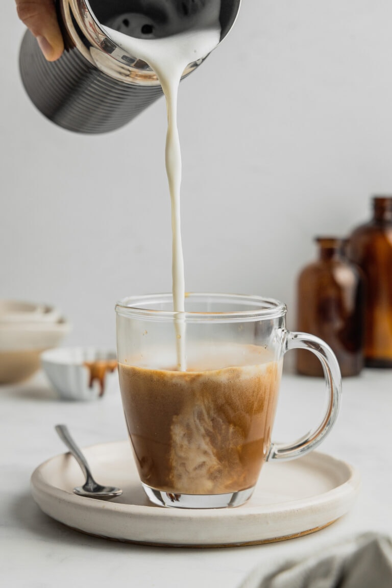 3 Ingredient Hot Mocha Latte - Midwest Nice