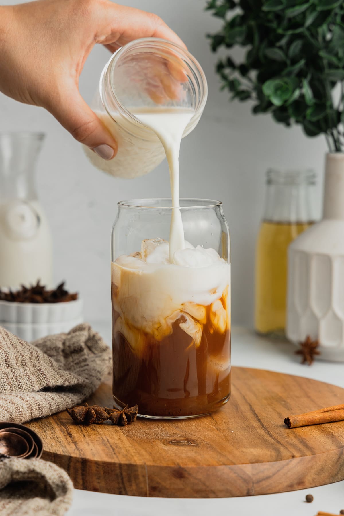 Iced Vanilla Chai Latte (using chai concentrate) - Midwest Nice