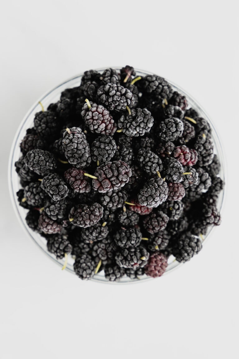 How to Freeze Mulberries - Midwest Nice