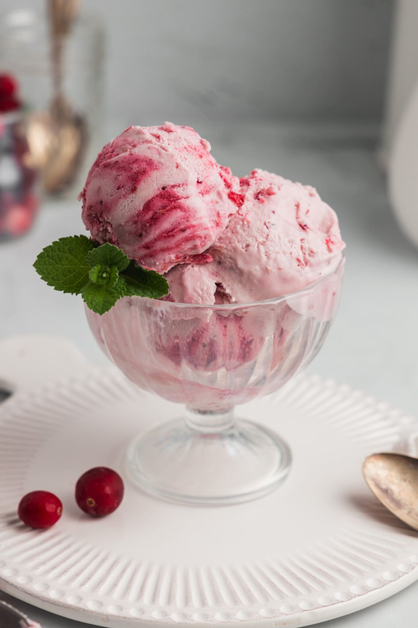 No-Churn Cranberry Ice Cream - Midwest Nice