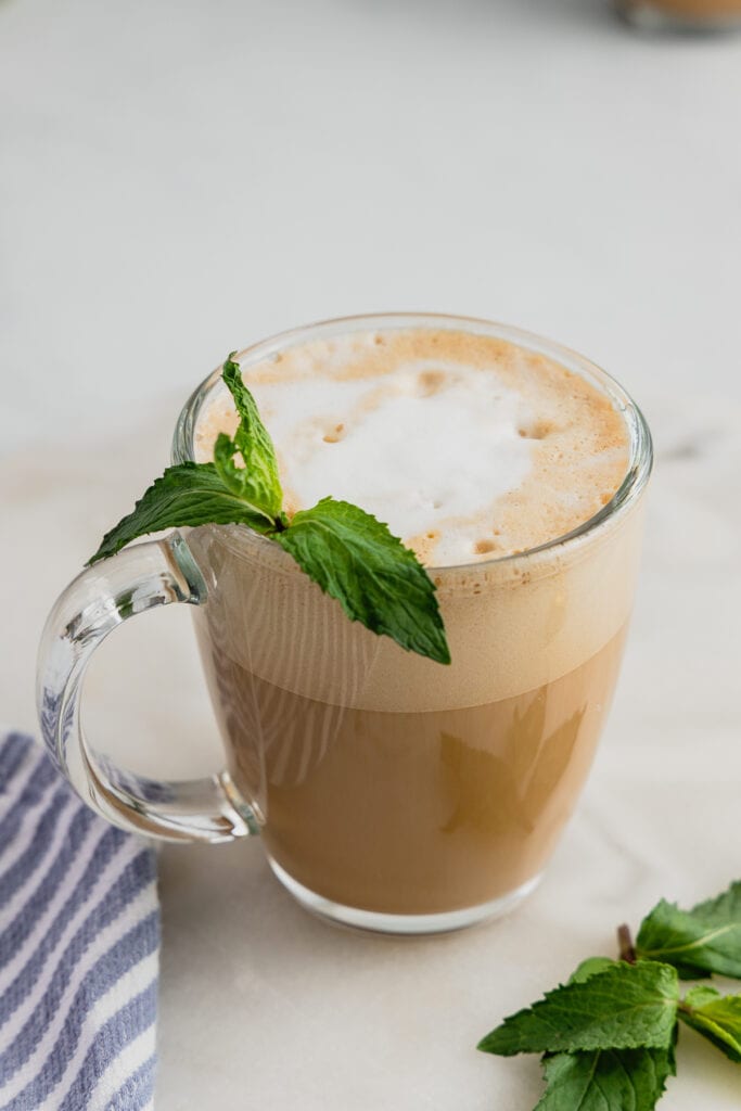 3 Ingredient Peppermint Latte - Midwest Nice