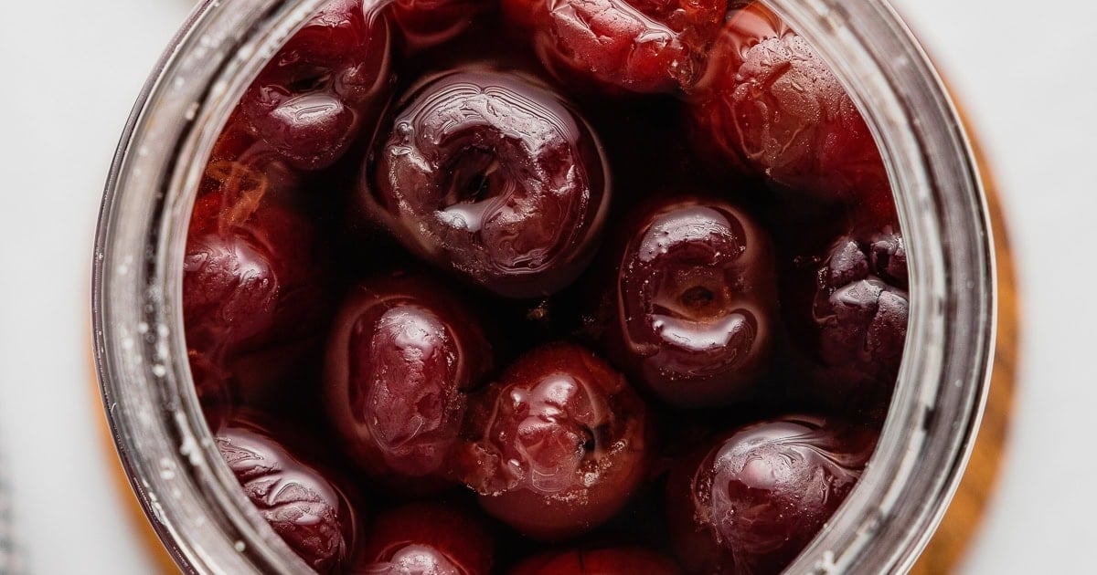 Wisconsin Cherry Bounce (using fresh or frozen cherries) - Midwest Nice