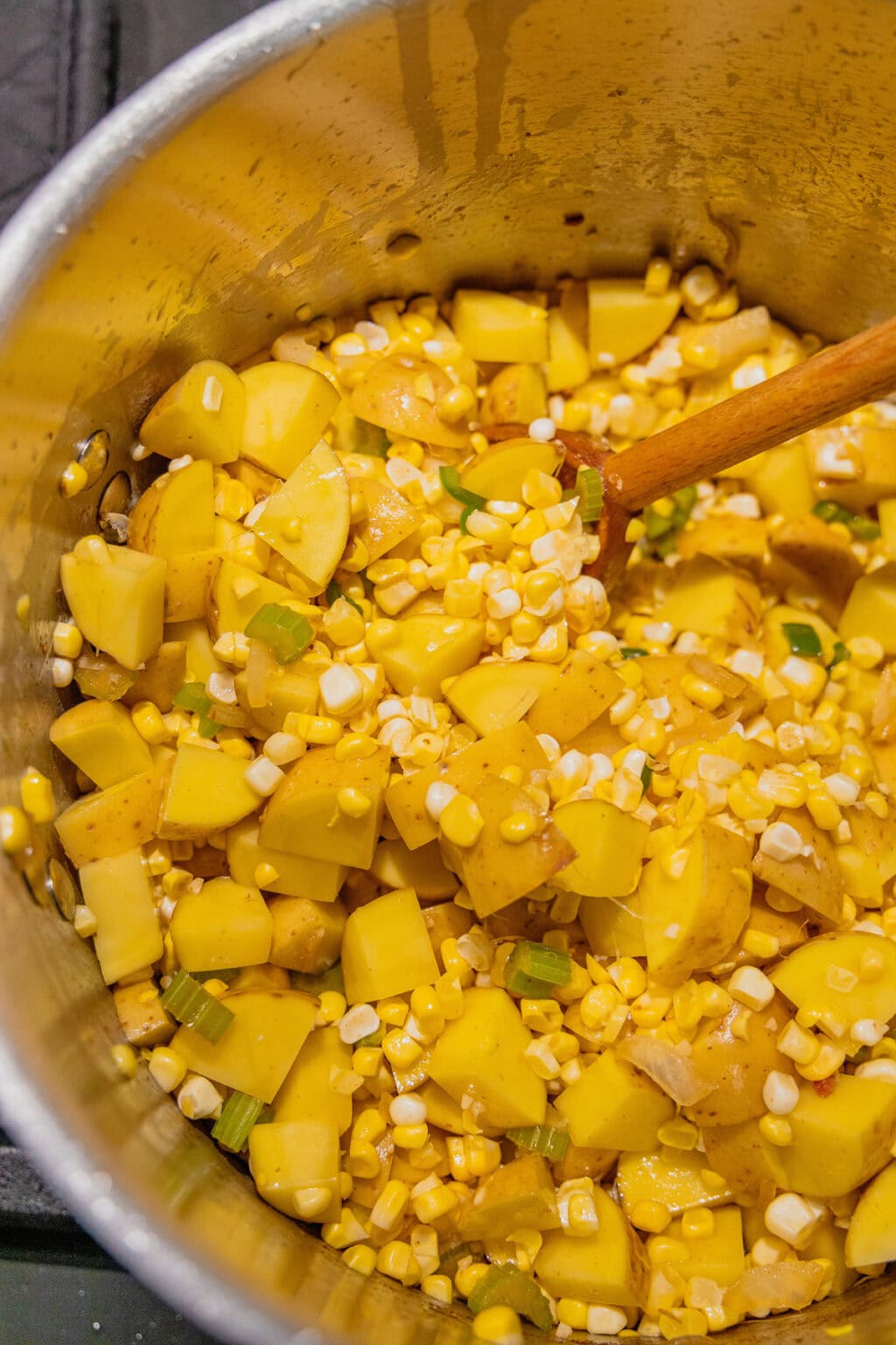 Creamy Corn and Potato Chowder - Midwest Nice