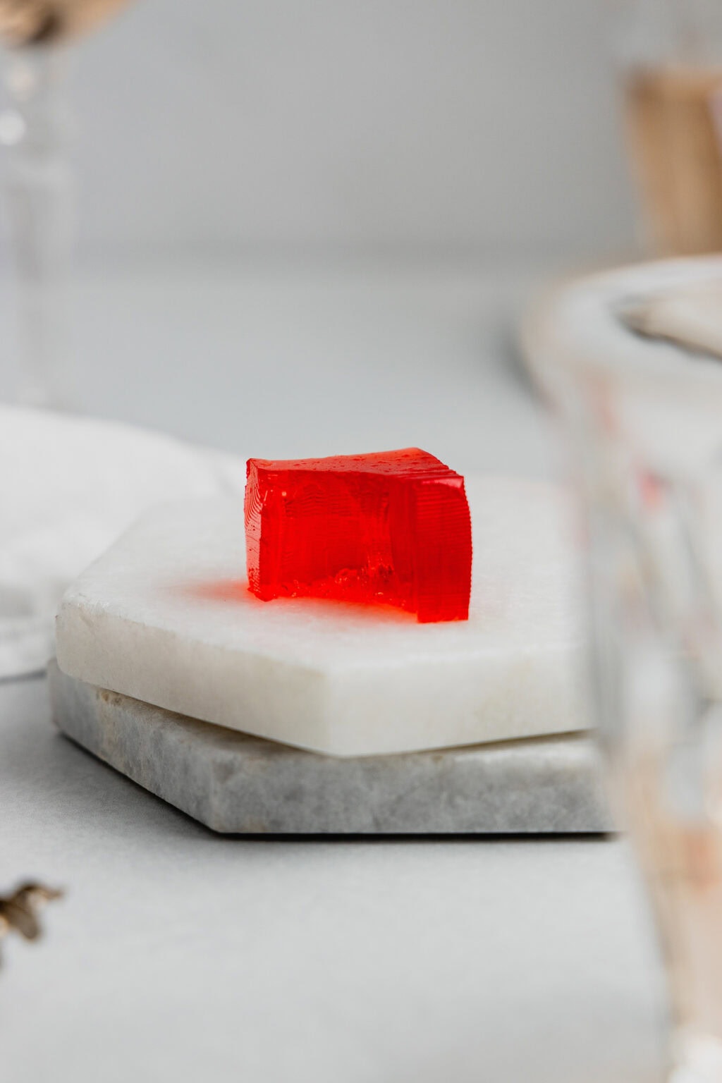 Strawberry Rosé Jello Shots (3 Ingredients!) - Midwest Nice