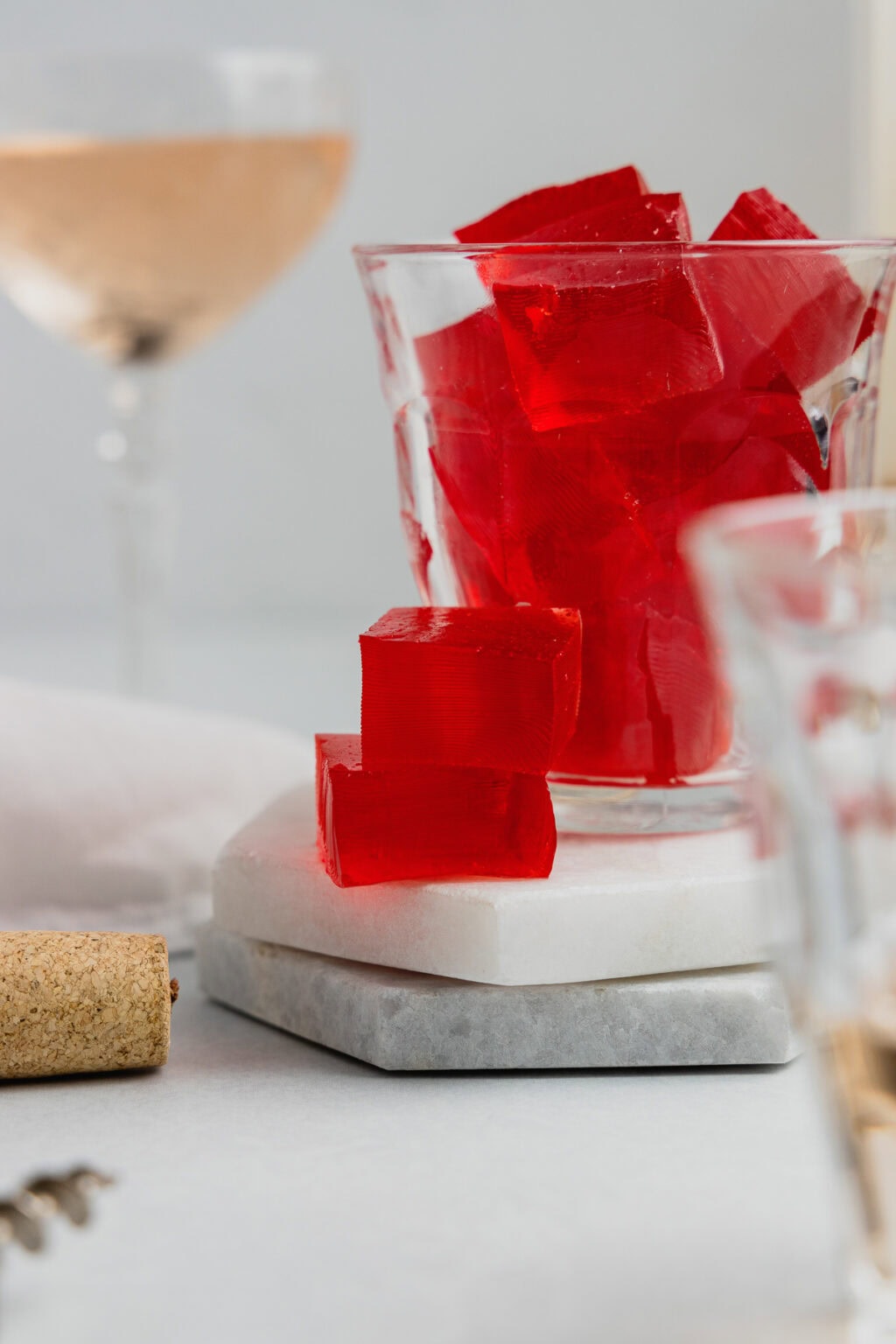 Strawberry Rosé Jello Shots (3 Ingredients!) - Midwest Nice